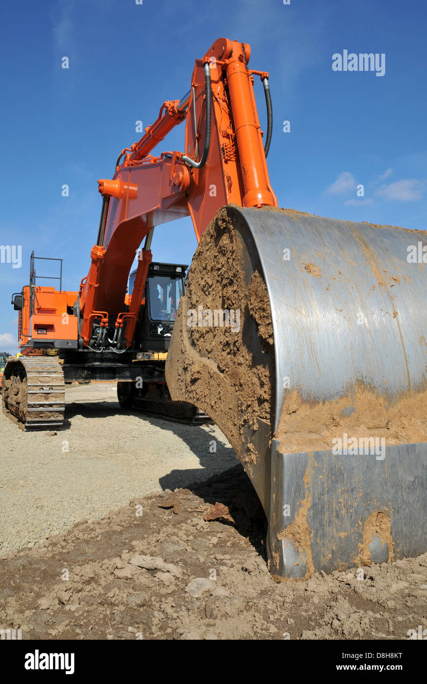 Hydraulic excavator dredging hi-res stock photography and images - Alamy