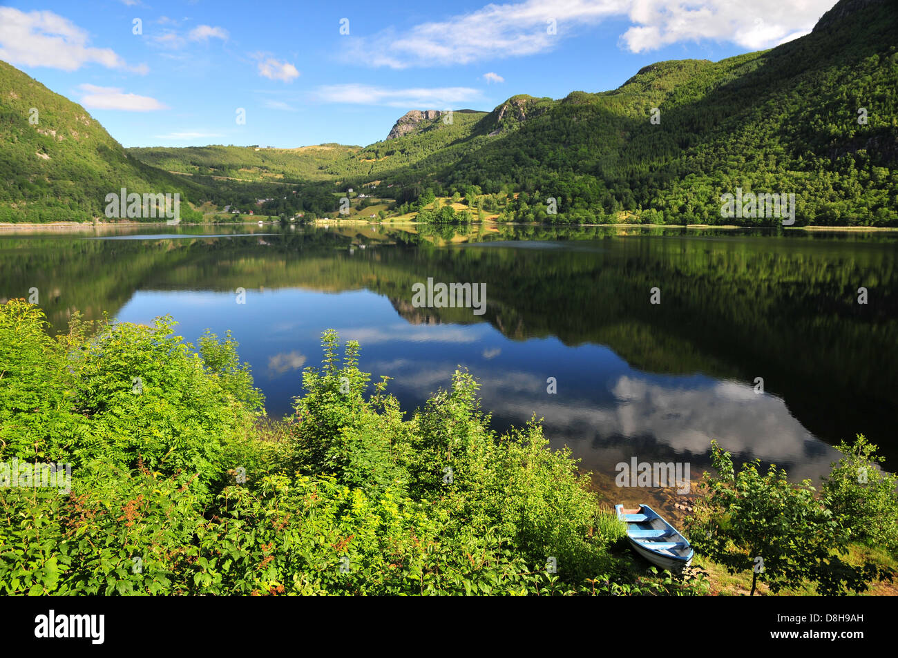 at the lake Stock Photo - Alamy