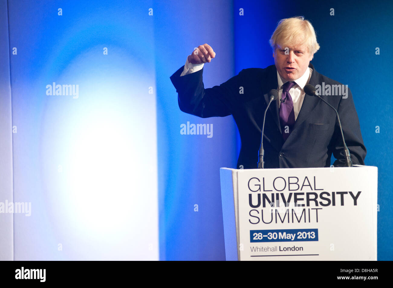 Boris johnson angry hi-res stock photography and images - Alamy