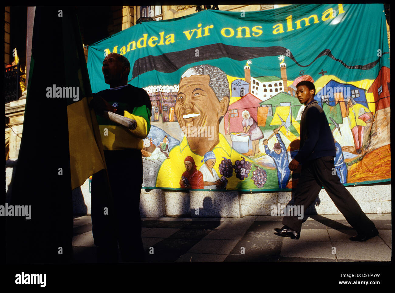 Nelson mandela march hi-res stock photography and images - Alamy