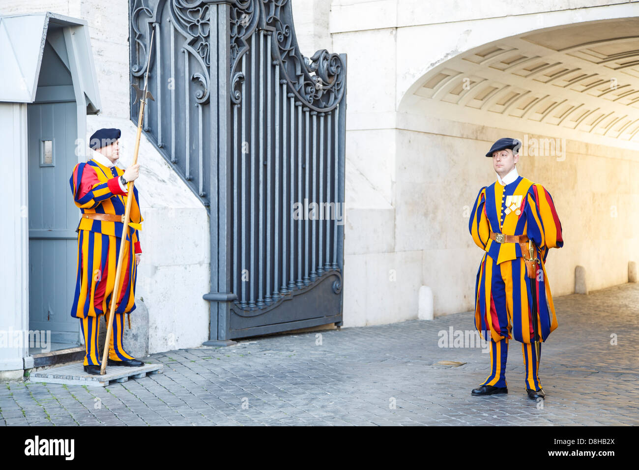 Two guards of the Swiss Army on duty in Vatican City Stock Photo - Alamy