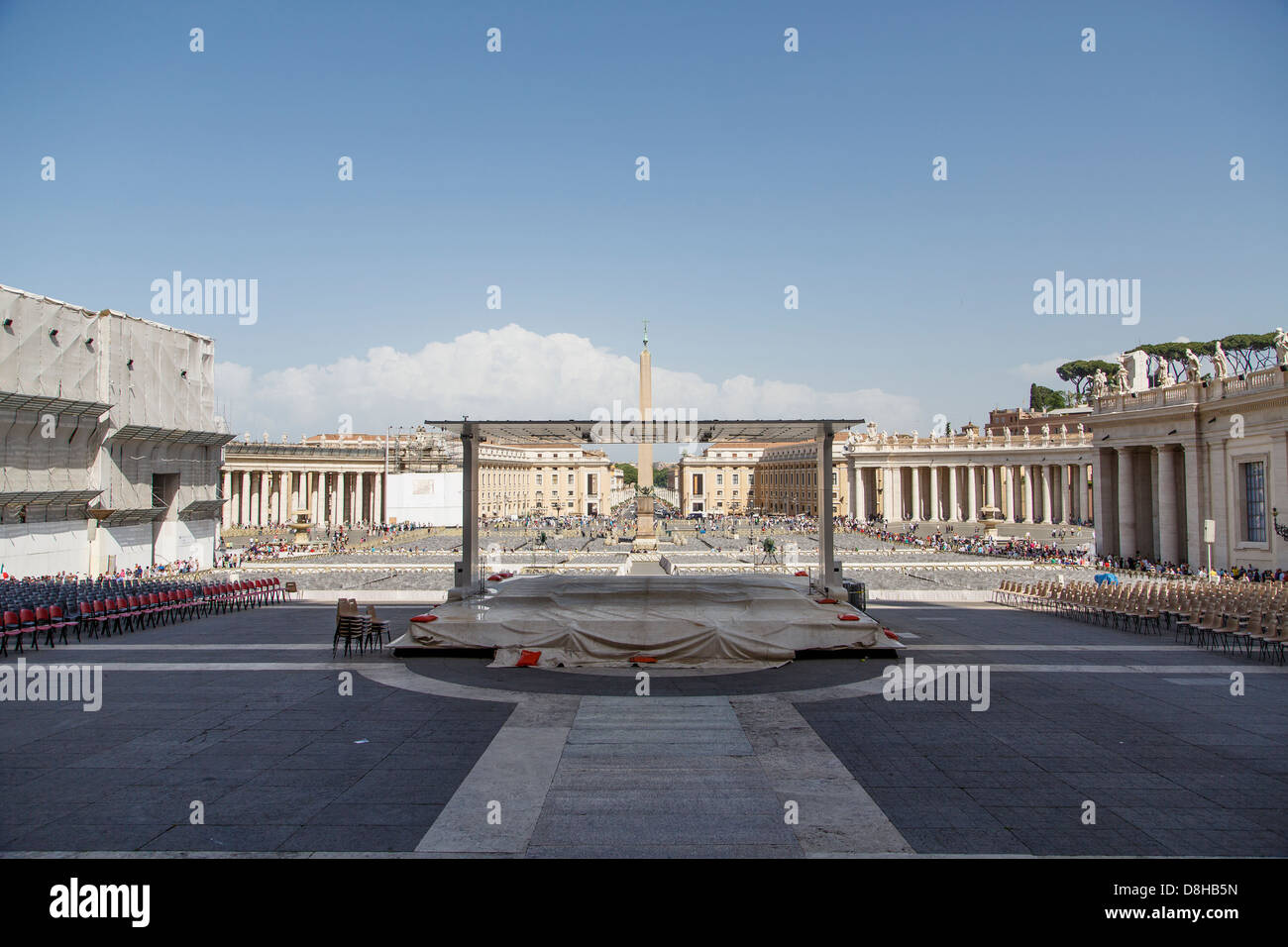 View of St Peter's Square in Vatican City with tourists in background ...