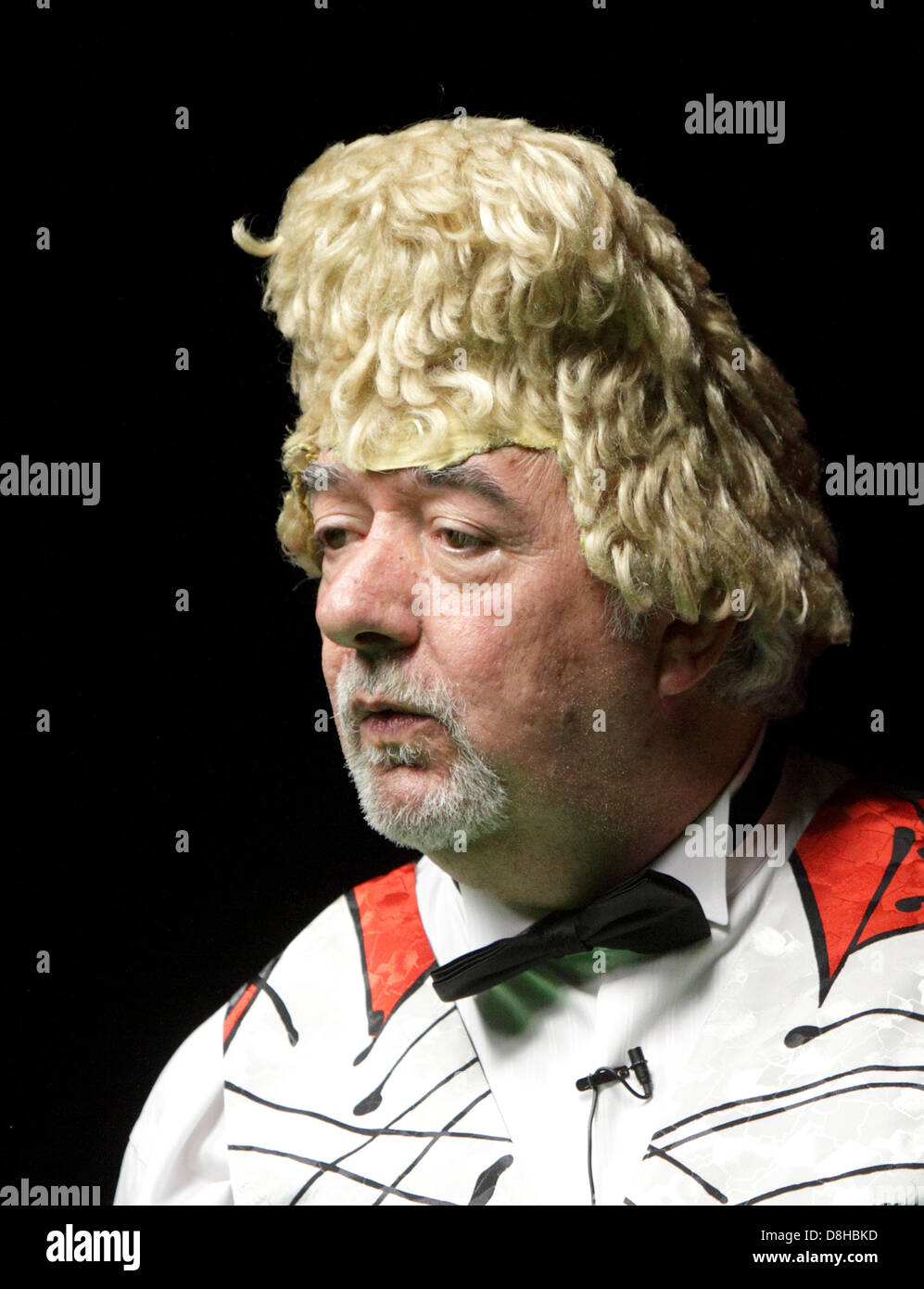 Snooker Commentator High Resolution Stock Photography and Images - Alamy