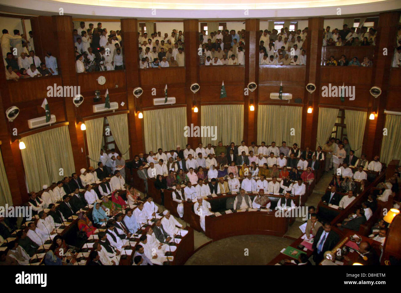 Provincial assembly session karachi hi-res stock photography and images ...