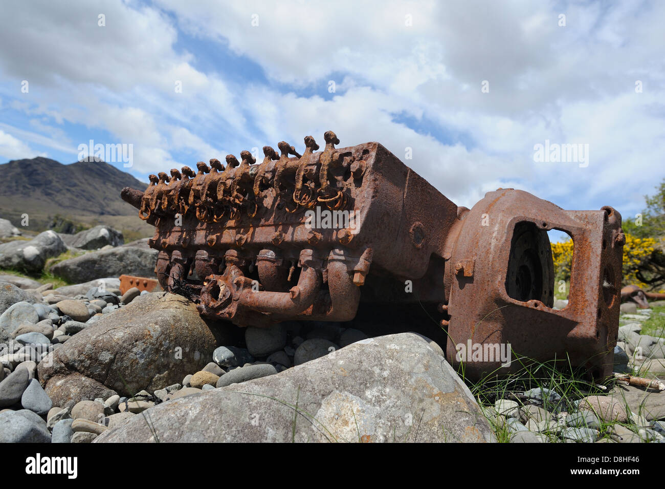 Rusting cylinders hi-res stock photography and images - Alamy