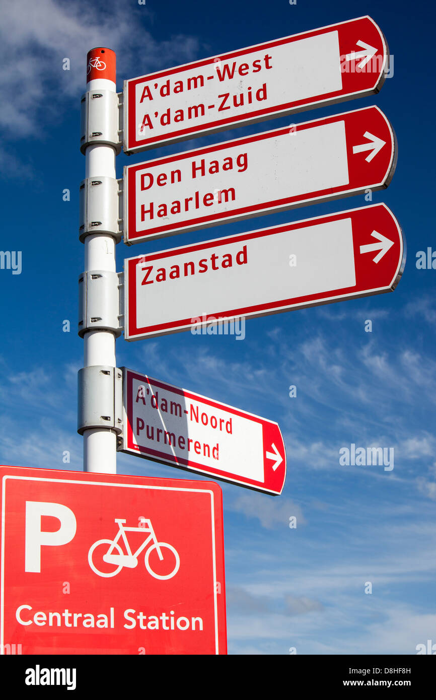 Amsterdam station sign hi-res stock photography and images - Alamy