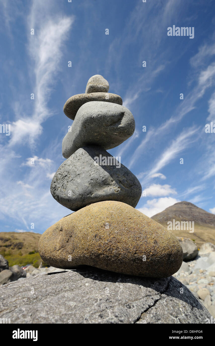 Tall rock sculpture hi-res stock photography and images - Alamy