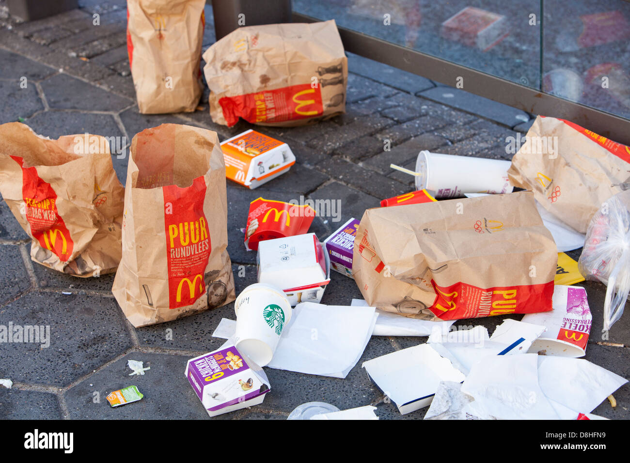 Mcdonalds bin hi-res stock photography and images - Alamy