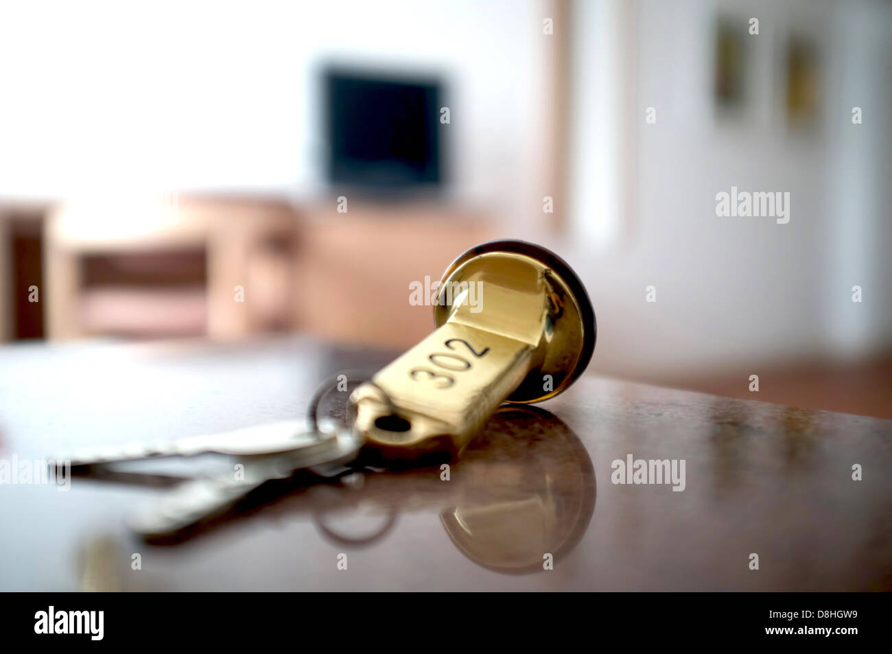 Room keys hi-res stock photography and images - Alamy