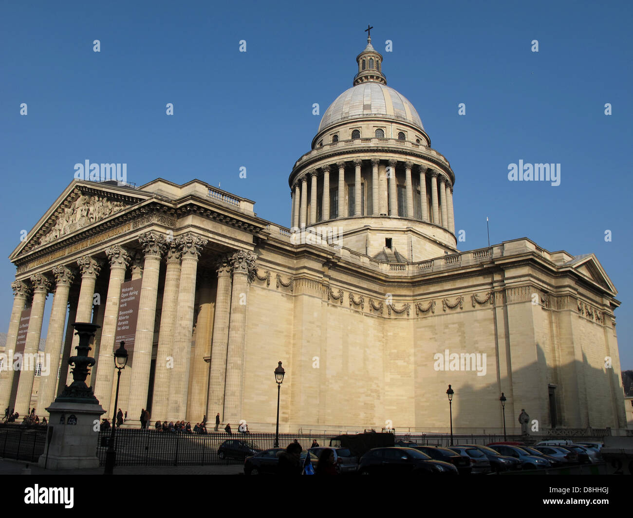 Pantheon,Pediment by David d'Angers,"To its great men, a grateful ...