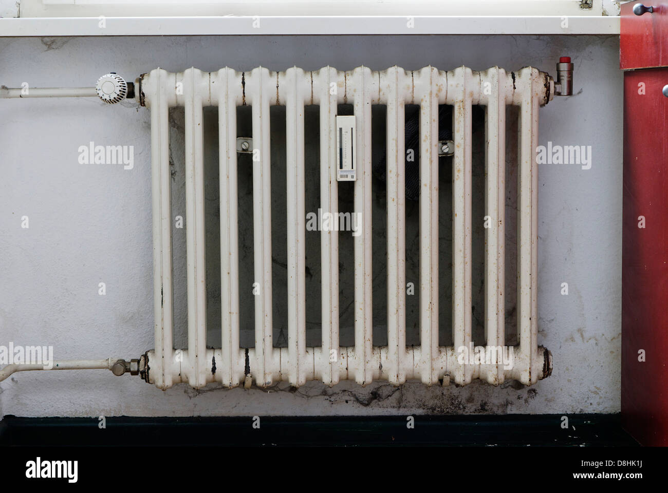 radiator with thermostatic control Stock Photo - Alamy