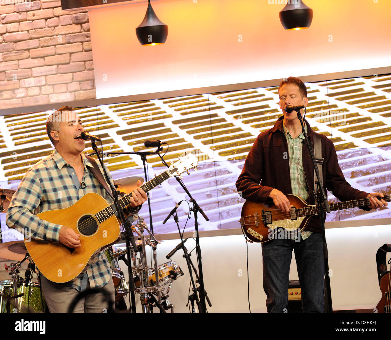 Barenaked ladies ed robertson hi-res stock photography and images - Alamy