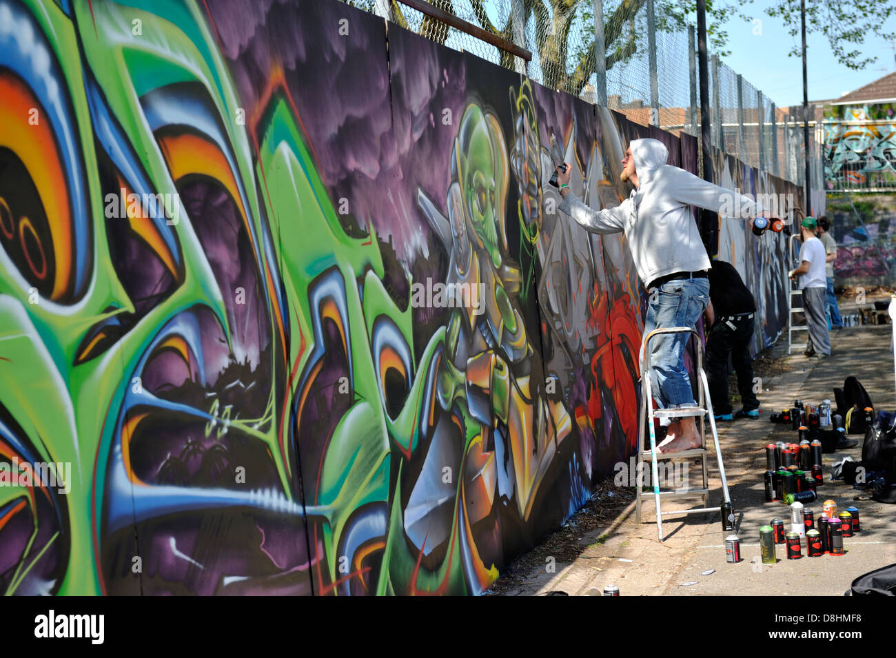 Graffiti artists hi-res stock photography and images - Alamy
