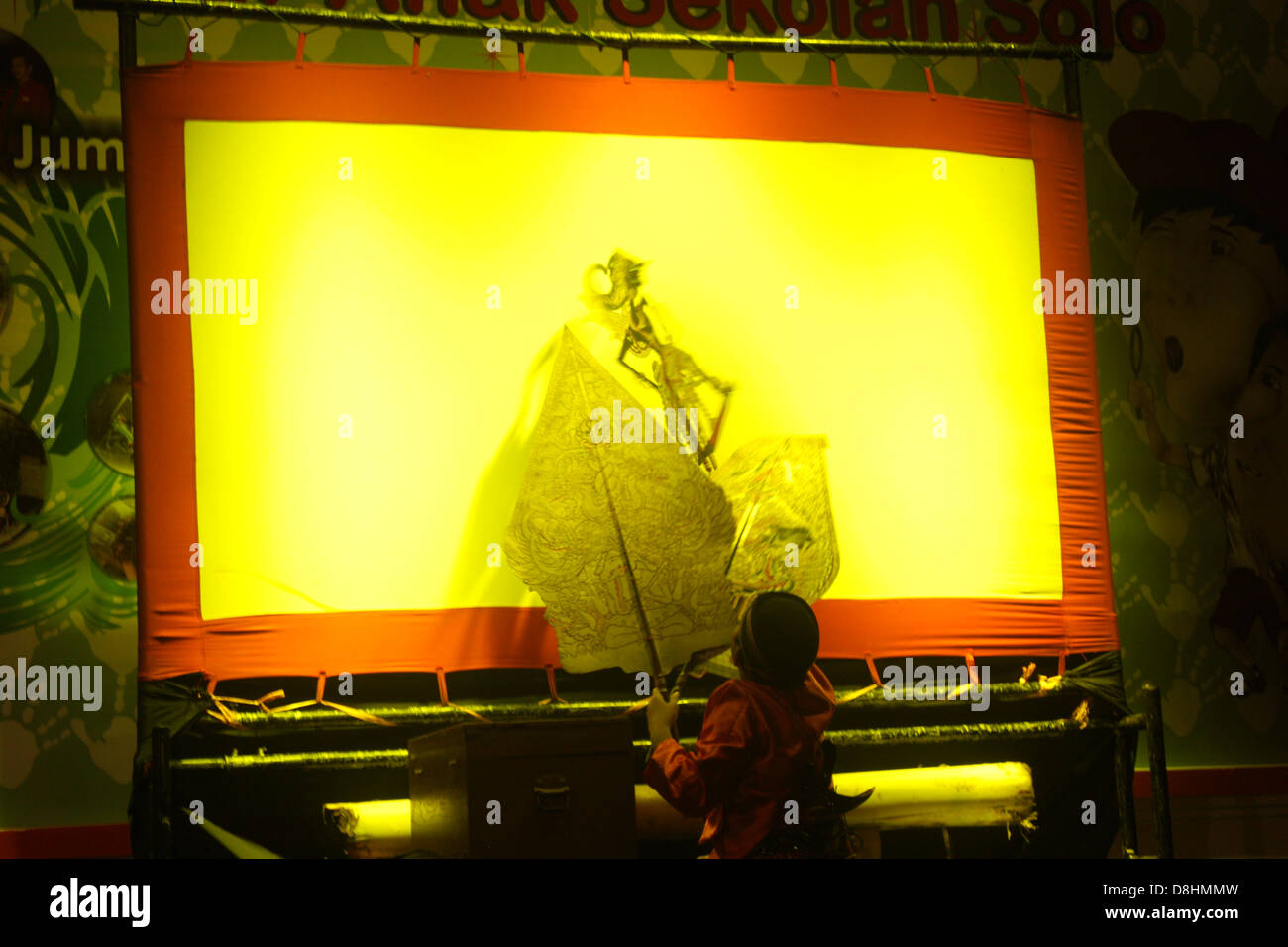 Puppet art hi-res stock photography and images - Alamy