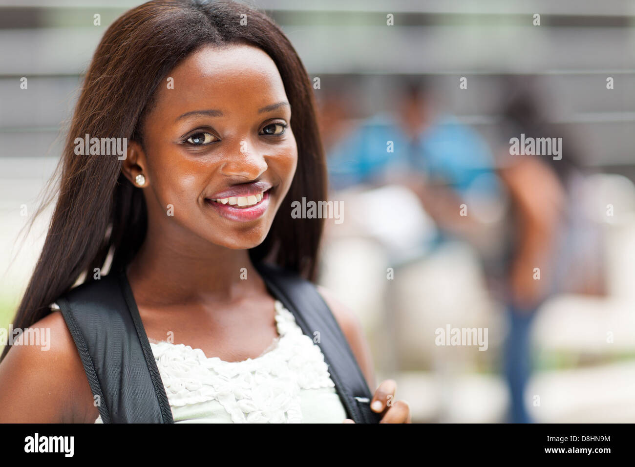 pretty female african american high school student on campus Stock ...