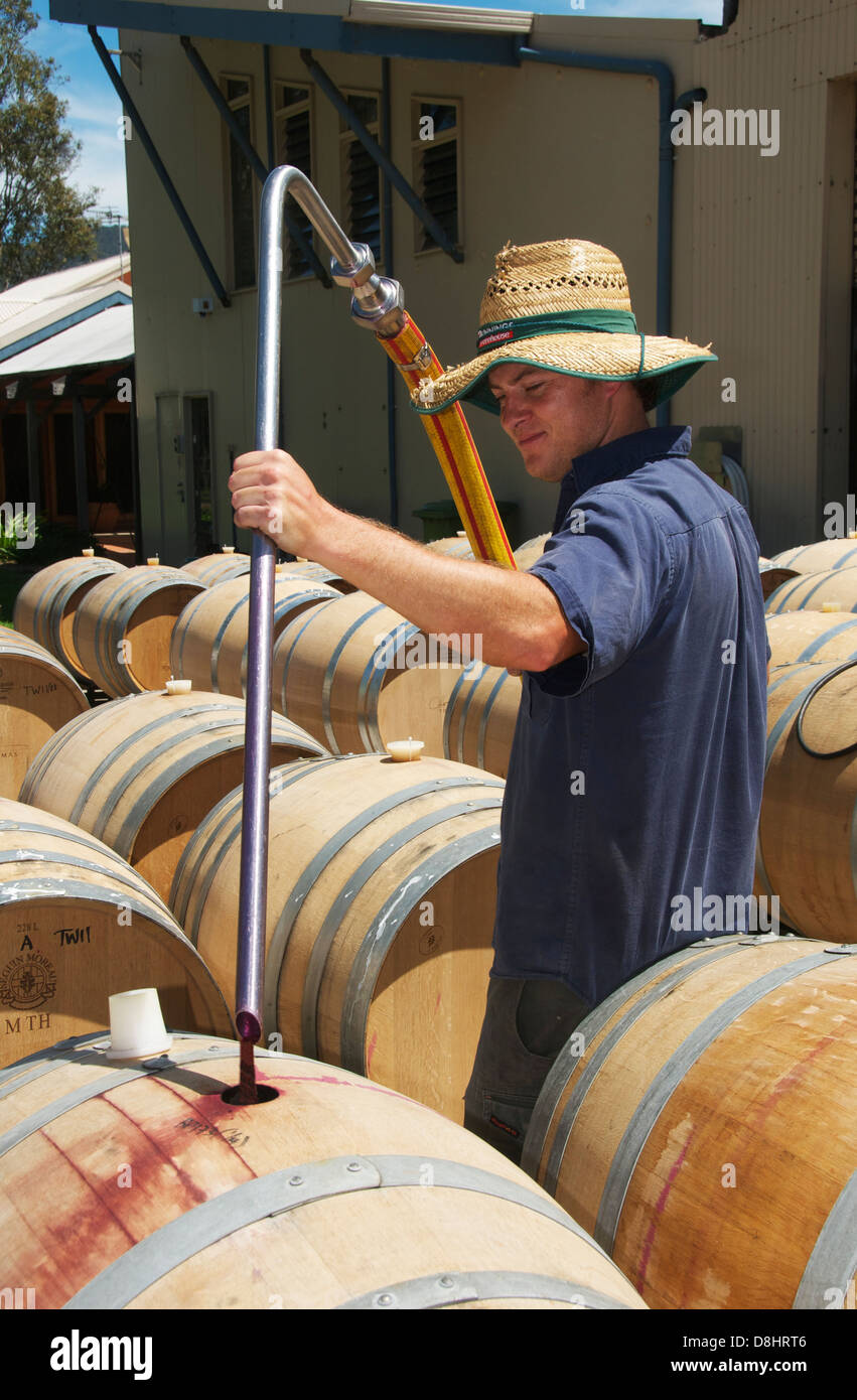 Pouring process hi-res stock photography and images - Alamy