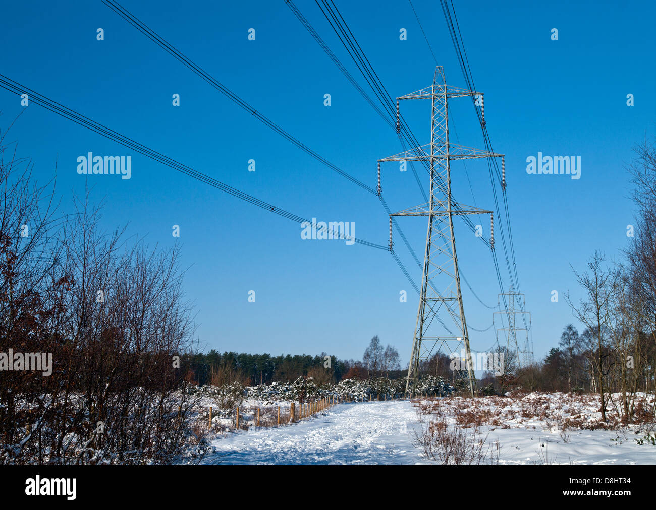 Overland power lines hi-res stock photography and images - Alamy
