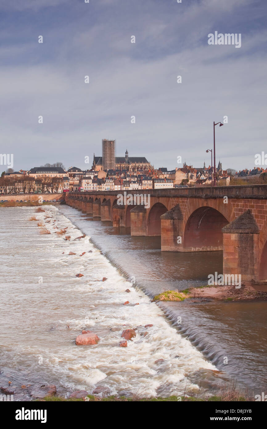 The river Loire and the city of Nevers in Burgundy Stock Photo - Alamy