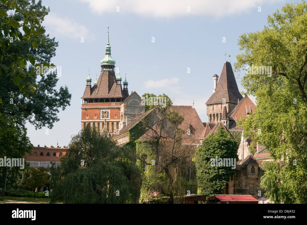 Pest castle hi-res stock photography and images - Alamy