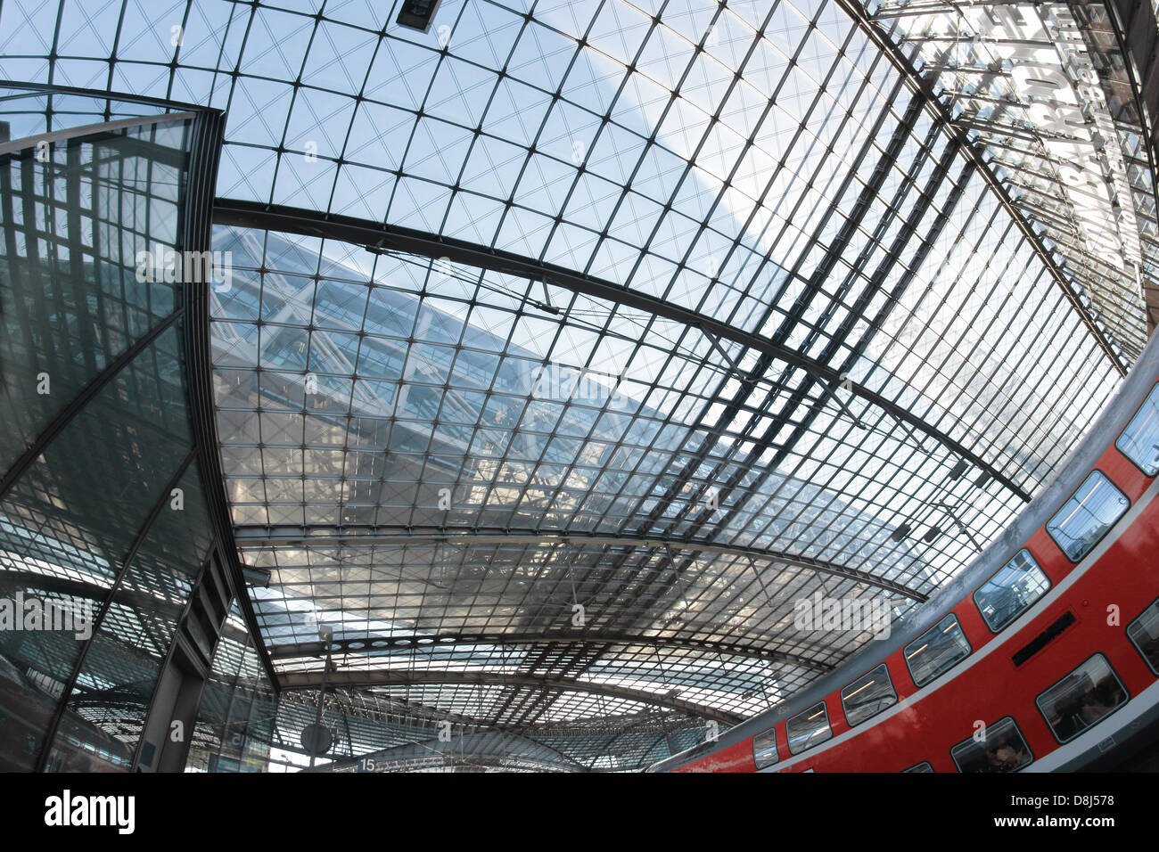 Modern railway hi-res stock photography and images - Alamy