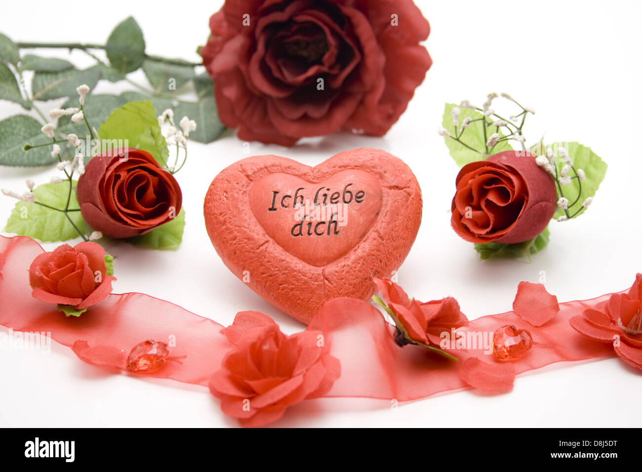 Heart with loop and roses Stock Photo - Alamy