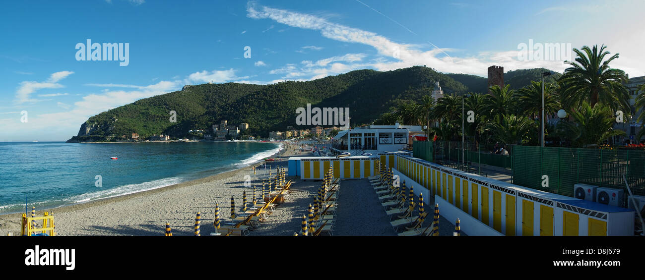 Noli beach hi-res stock photography and images - Alamy