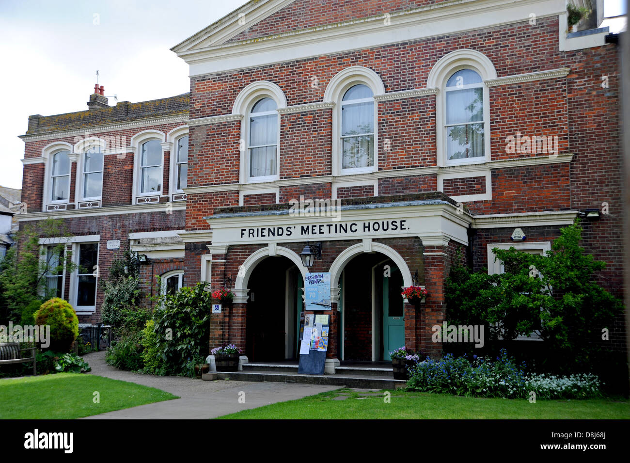 Quakers Meeting House Stock Photos & Quakers Meeting House Stock Images - Alamy