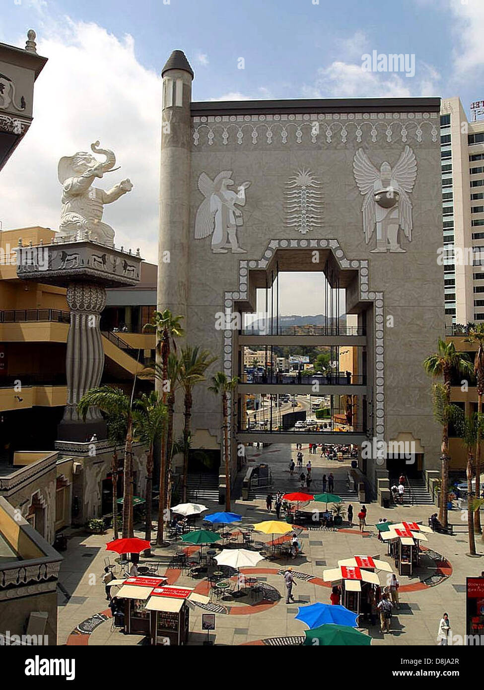 This image captures the Hollywood Highland shopping center in Los ...