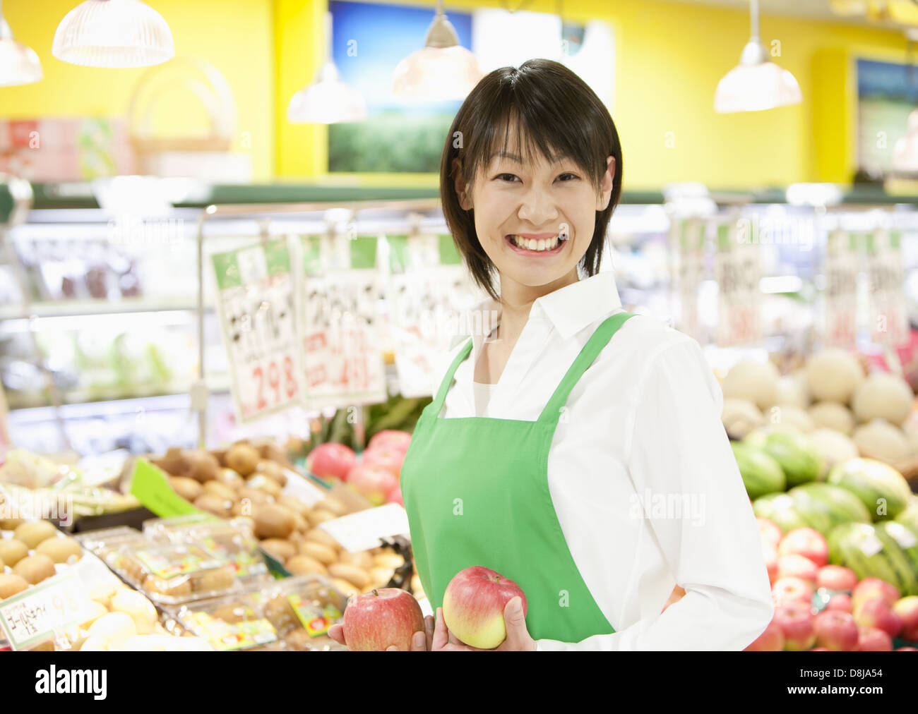 Grocery store staff Stock Photo - Alamy