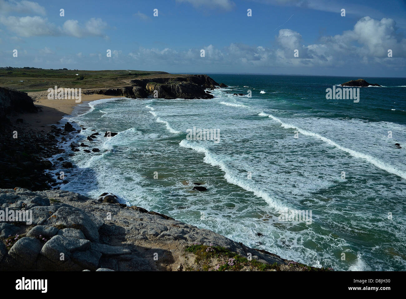 Port Bara beach, "Côte sauvage" (The wild coast), Quiberon peninsula ...