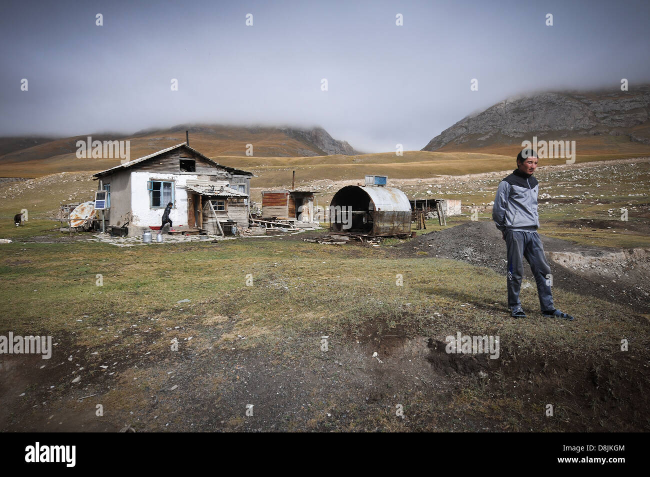 Life in a remote settlement in Kyrgyzstan Stock Photo - Alamy