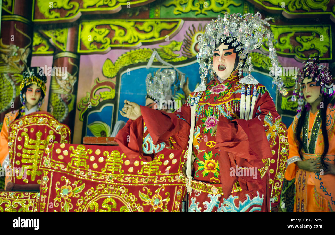 Chinese opera, China town,Bangkok Stock Photo - Alamy