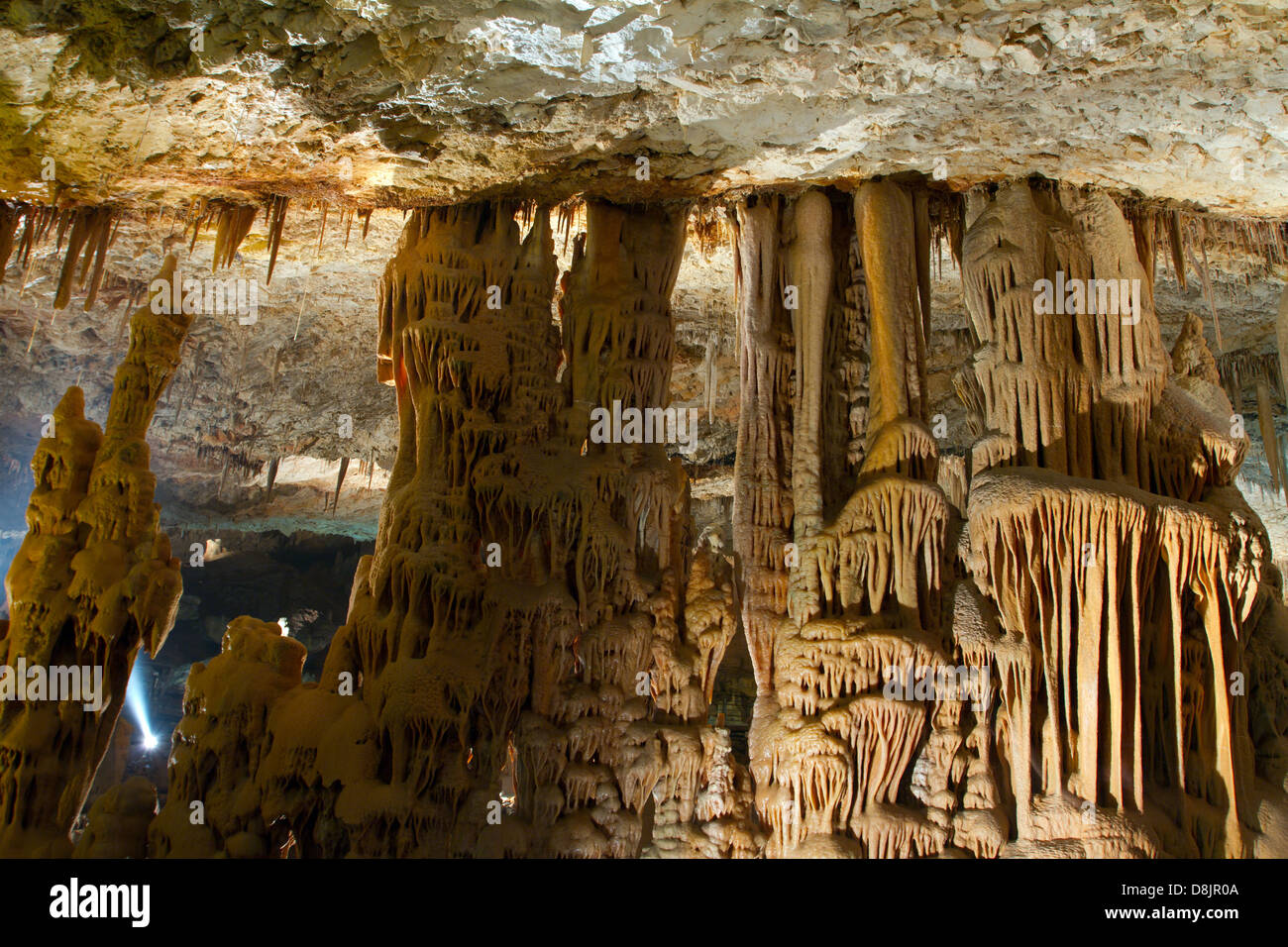 Stalactite stalagmite cavern Stock Photo - Alamy