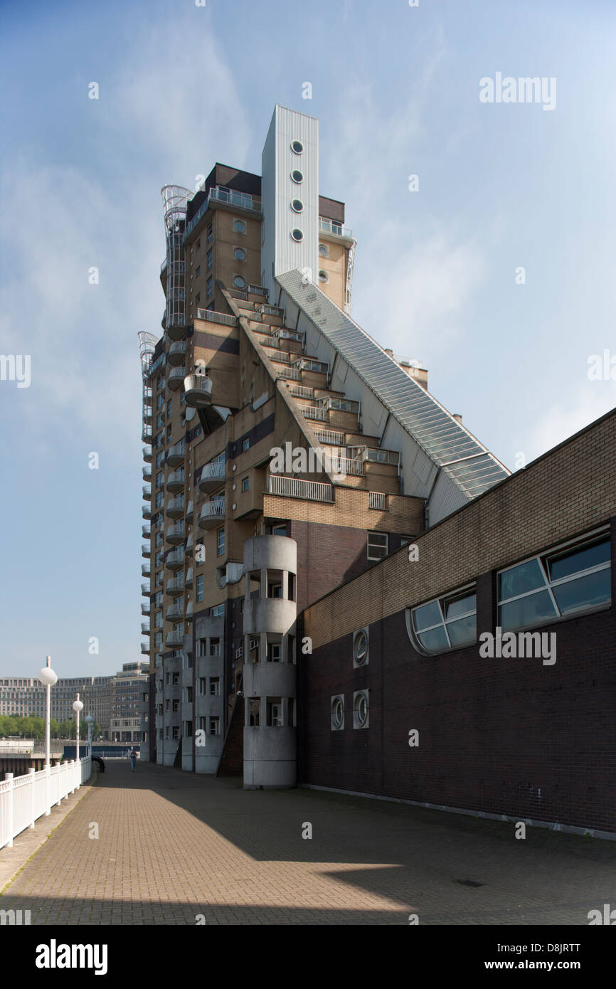 housing development Cascades Westferry Road London E14 Stock Photo - Alamy
