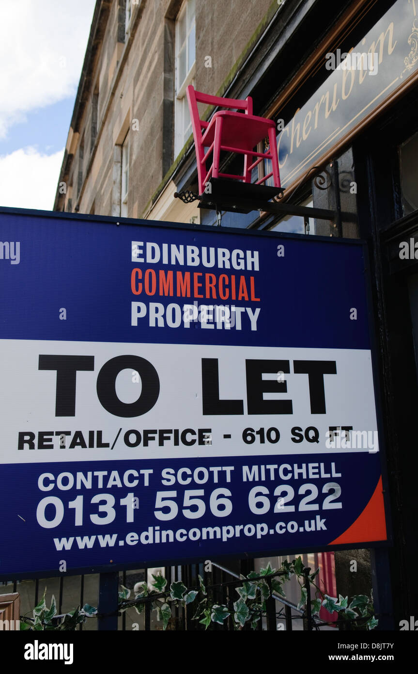 Property signboard hi-res stock photography and images - Alamy