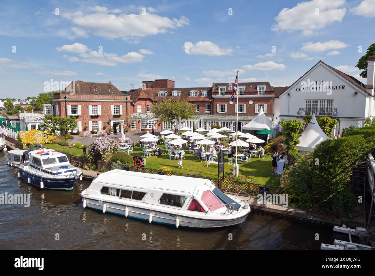 The Complete Angler Marlow UK Stock Photo - Alamy