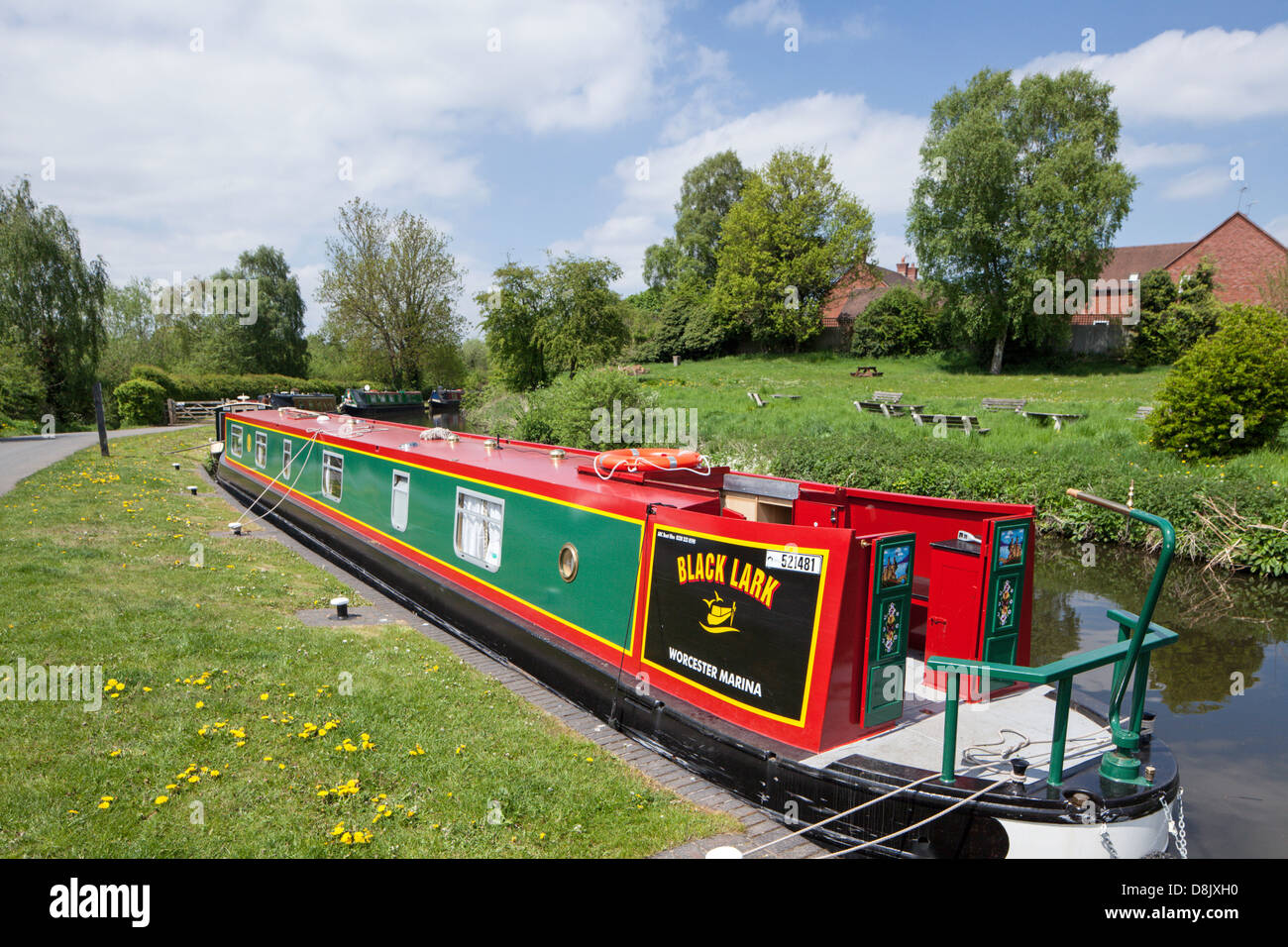 Cruising the staffordshire and worcestershire canal hi-res stock ...