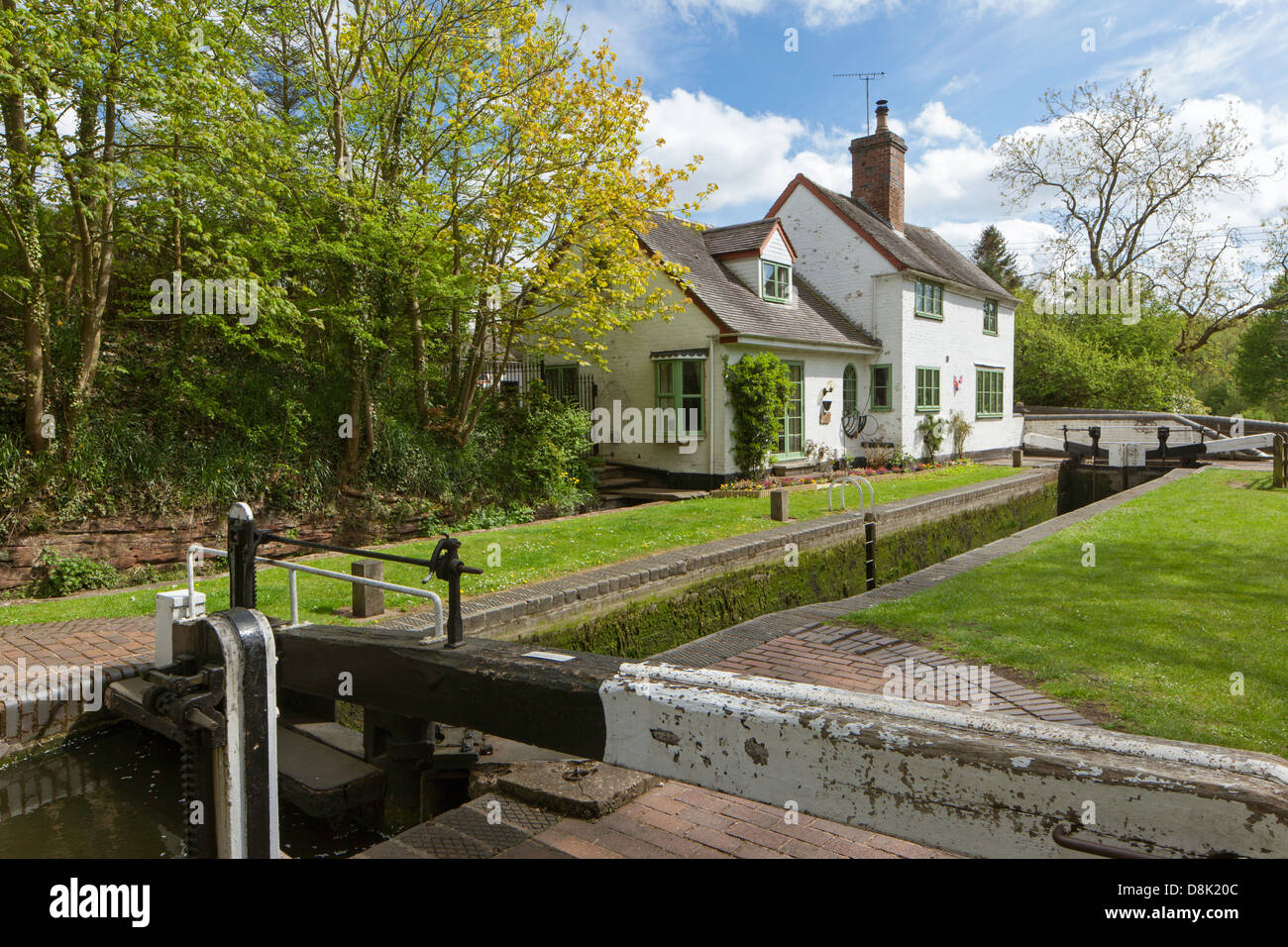 Whittington Lock and cottage on the Staffs & Worcester Canal ...