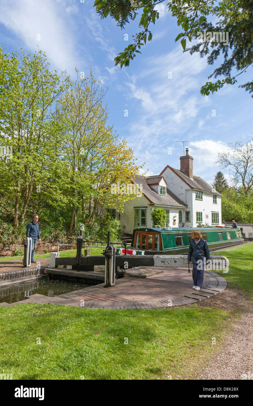 Whittington Lock on the Staffs and Worcester Canal, Worcestershire ...