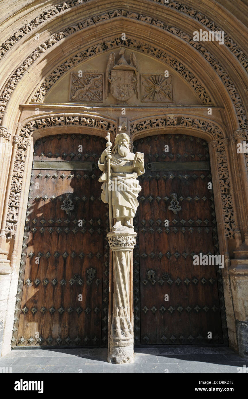 Santiago apostol church hi-res stock photography and images - Alamy