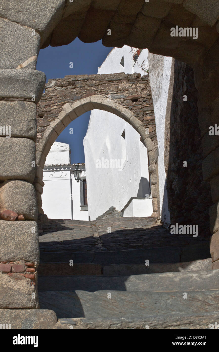A beautiful passageway in Monasaraz. Alentejo, Portugal Stock Photo - Alamy
