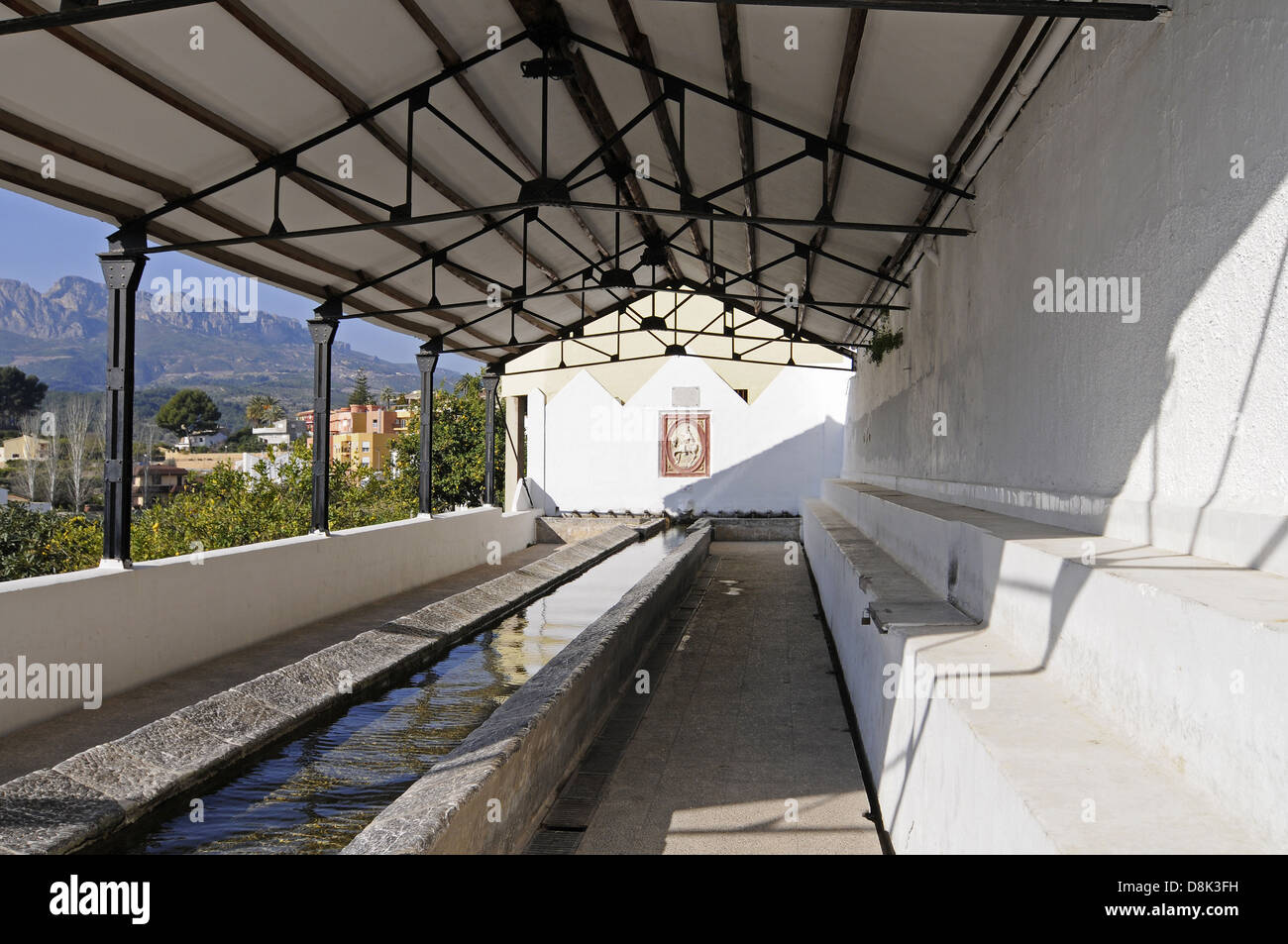 Outdoor washing area hi-res stock photography and images - Alamy