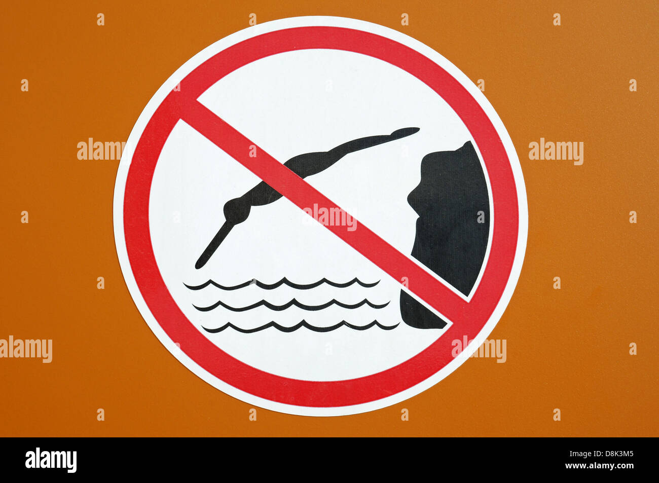 ins Wasser springen verboten Stock Photo - Alamy