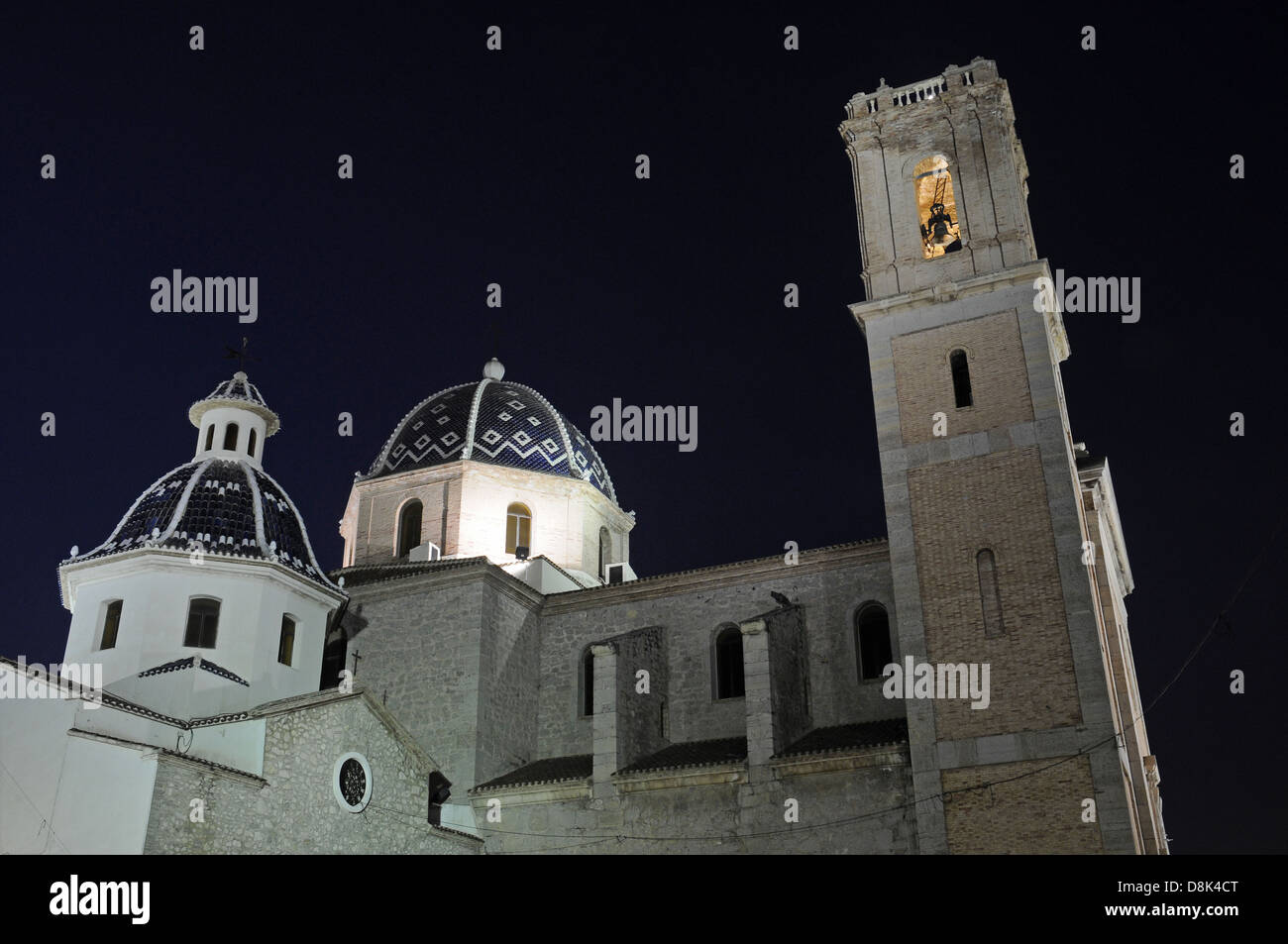 Old house night shot hi-res stock photography and images - Alamy