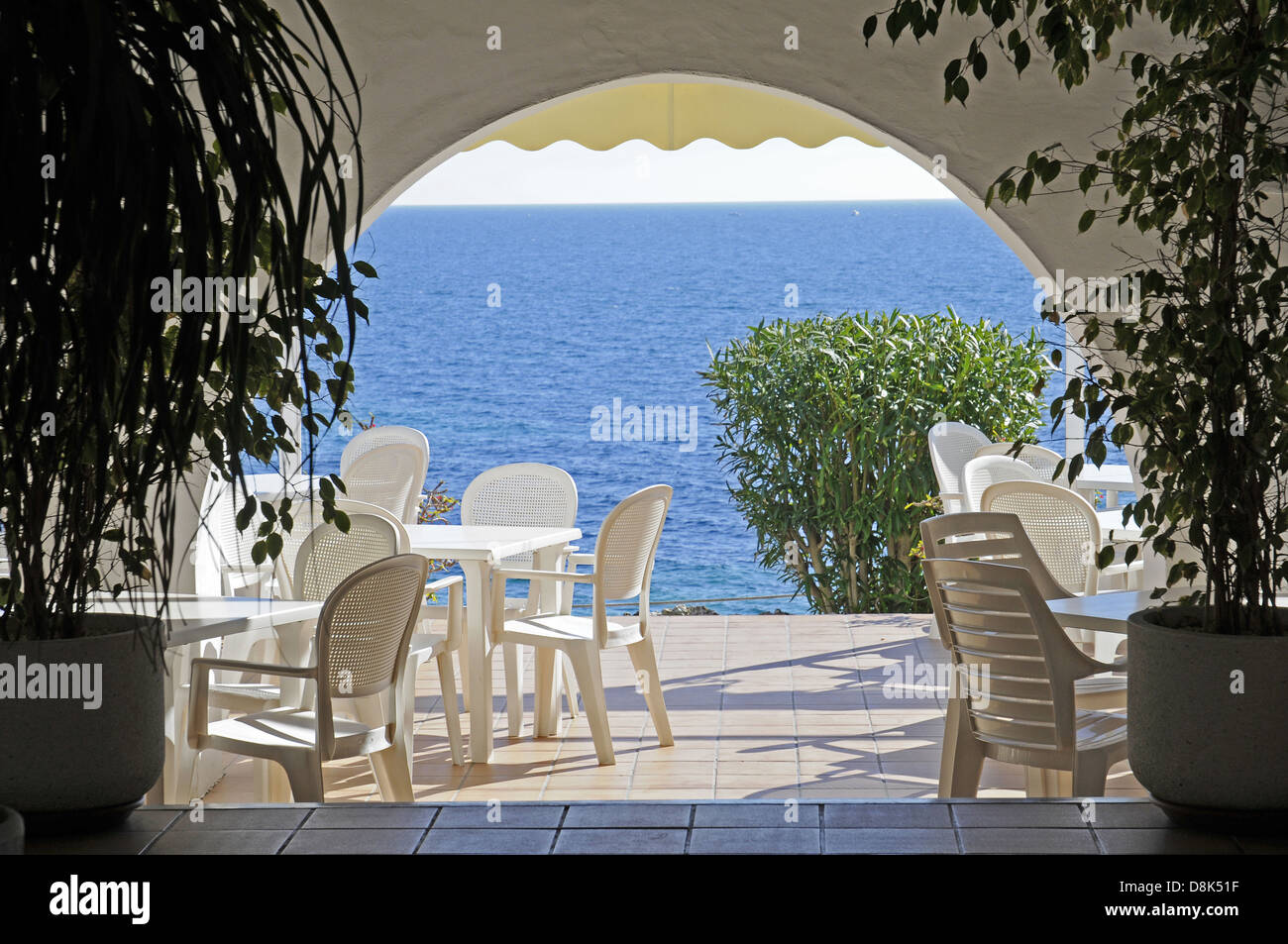Restaurant terasse hi-res stock photography and images - Alamy