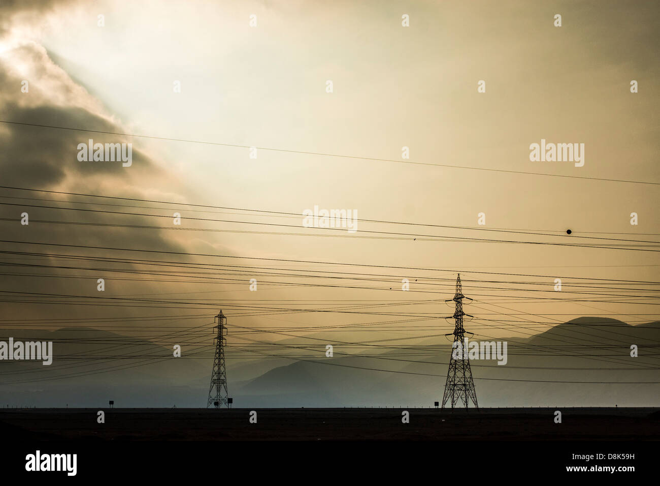 Transmission line chile hi-res stock photography and images - Alamy