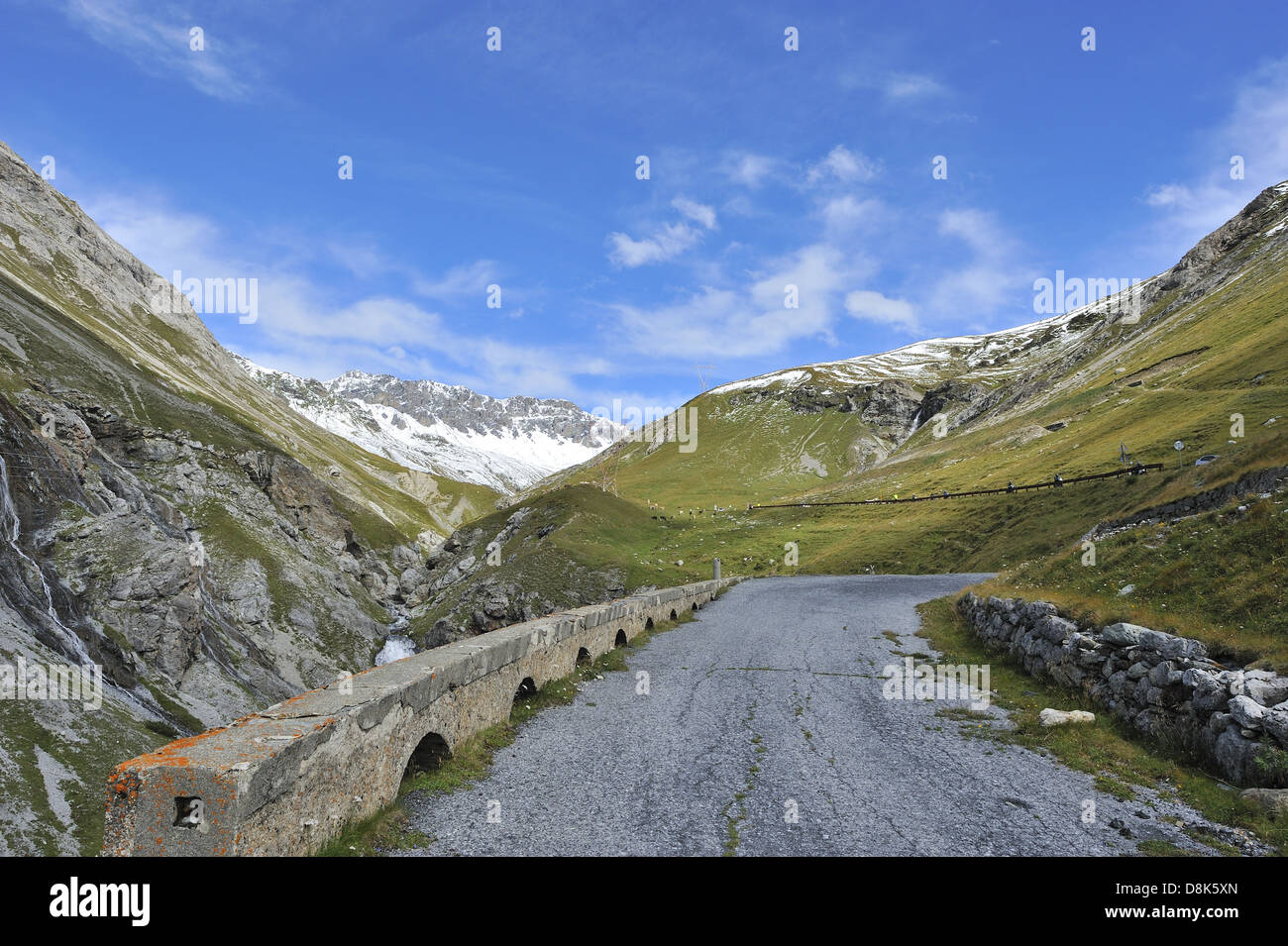 Umbrail pass hi-res stock photography and images - Alamy