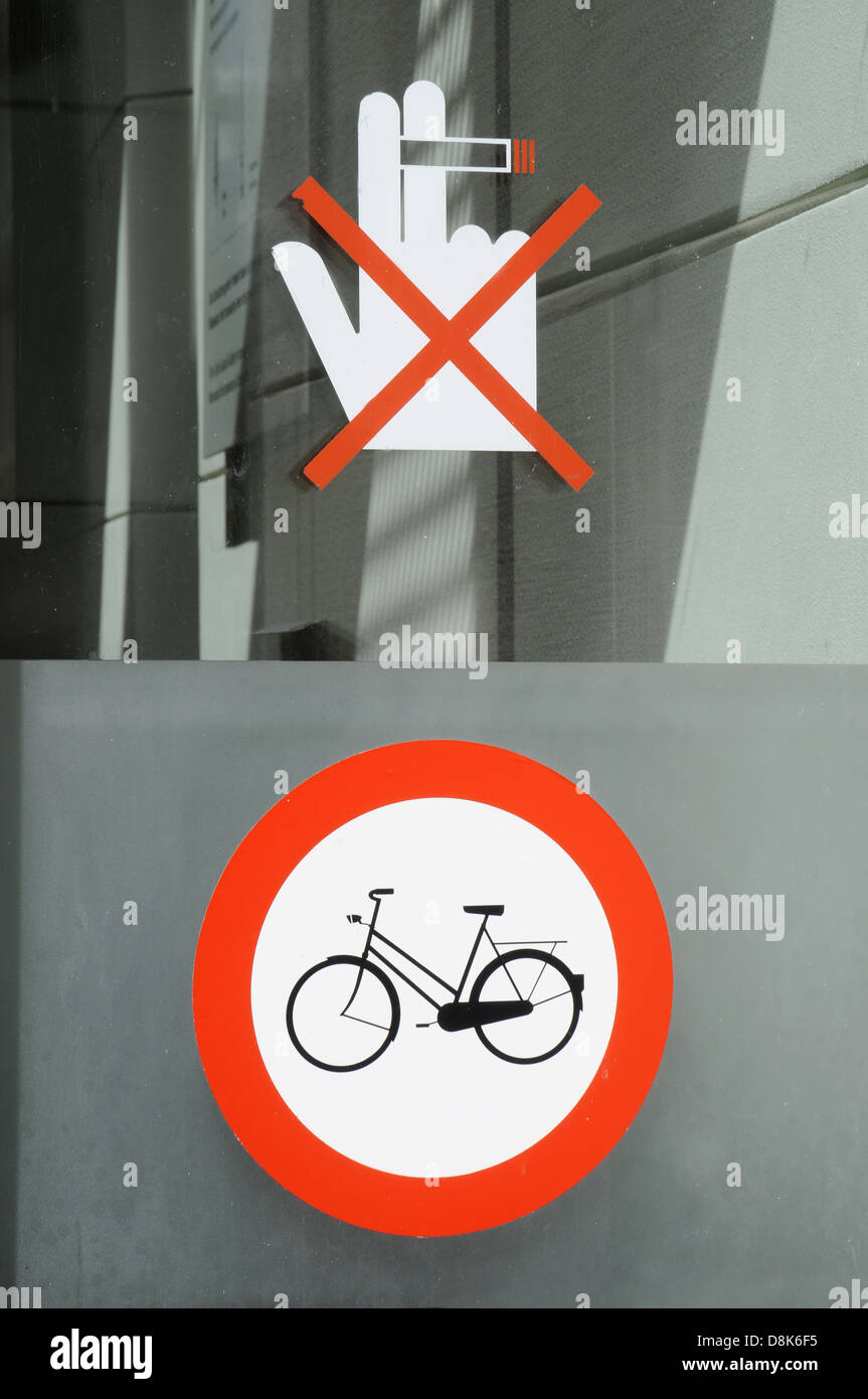 Verbot symbole hi-res stock photography and images - Alamy