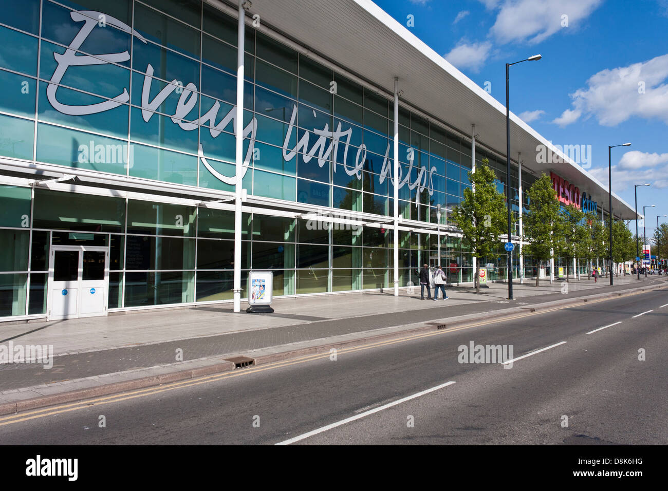 Tesco grocery store hi-res stock photography and images - Alamy