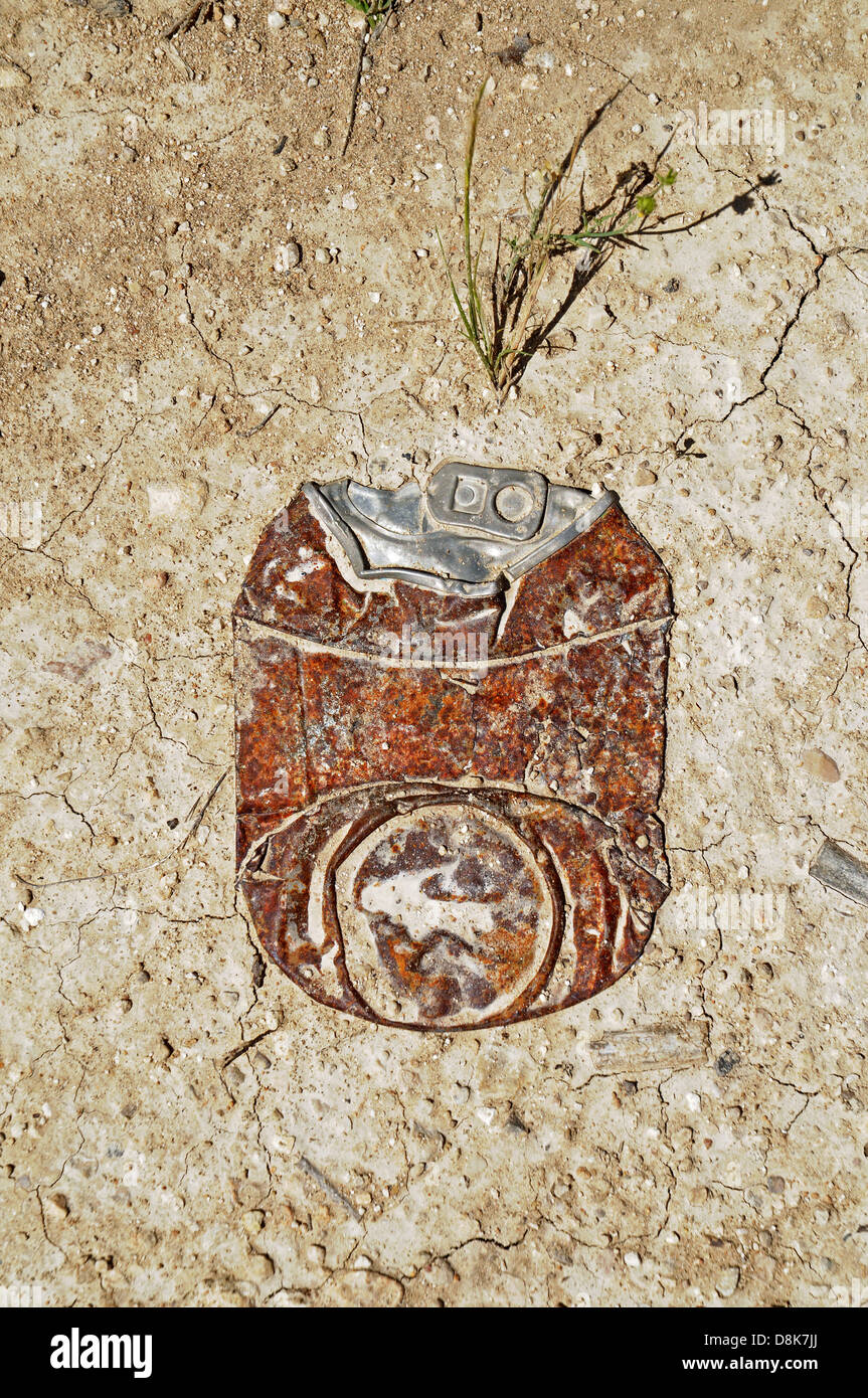 Tin crushed box hi-res stock photography and images - Alamy